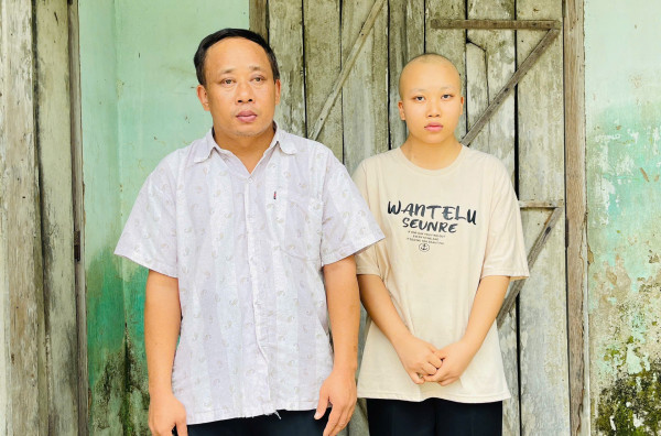 Father and daughter with fatal diseases need help - Báo Khánh Hòa điện tử