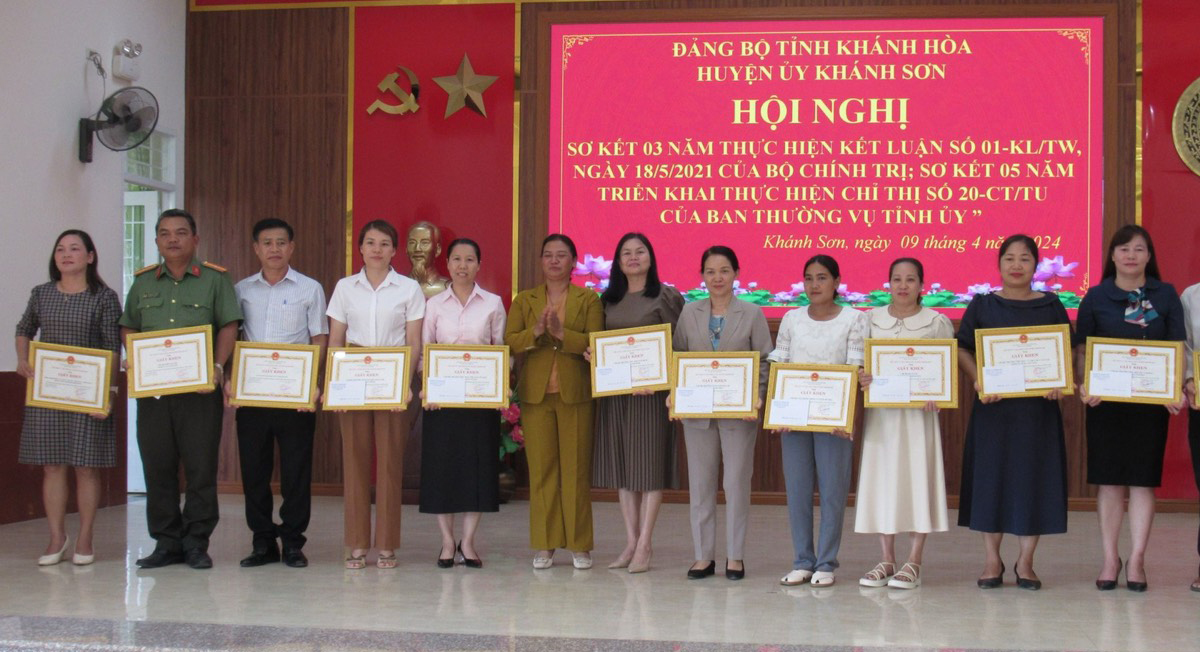 Khánh Sơn: Nhiều mô hình, cách làm hiệu quả - Báo Khánh Hòa điện tử