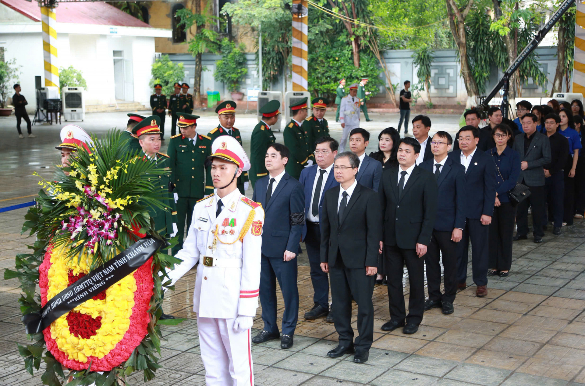 State funeral held for former State President Tran Duc Luong - Báo Khánh Hòa điện tử