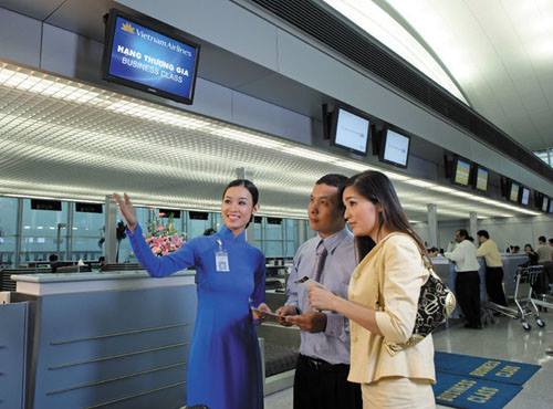 Vietnam Airlines changes opening and closing times of check-in counters ...